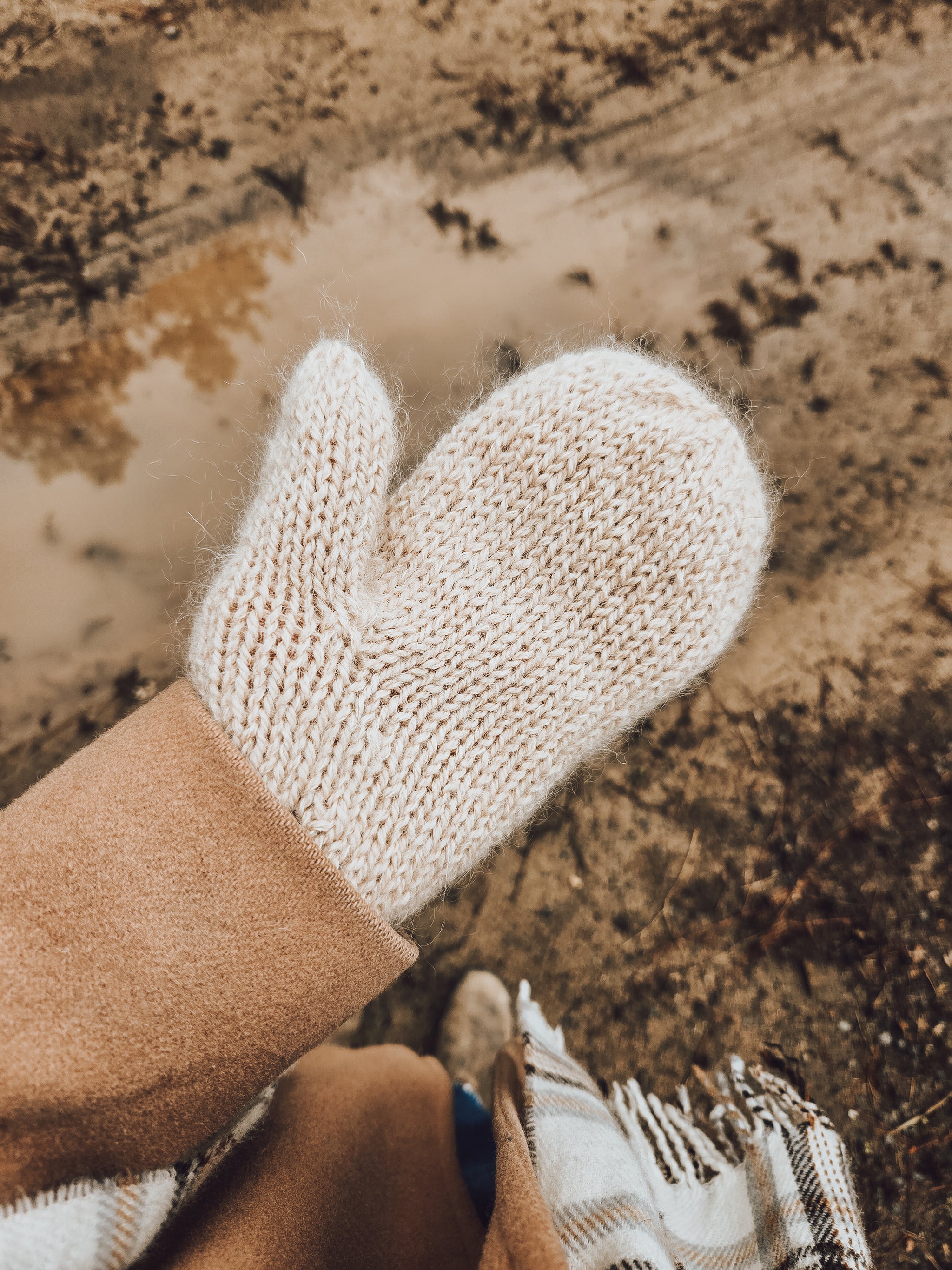 Little Women Mitts | Knitting Pattern – Crab Abble Crafts