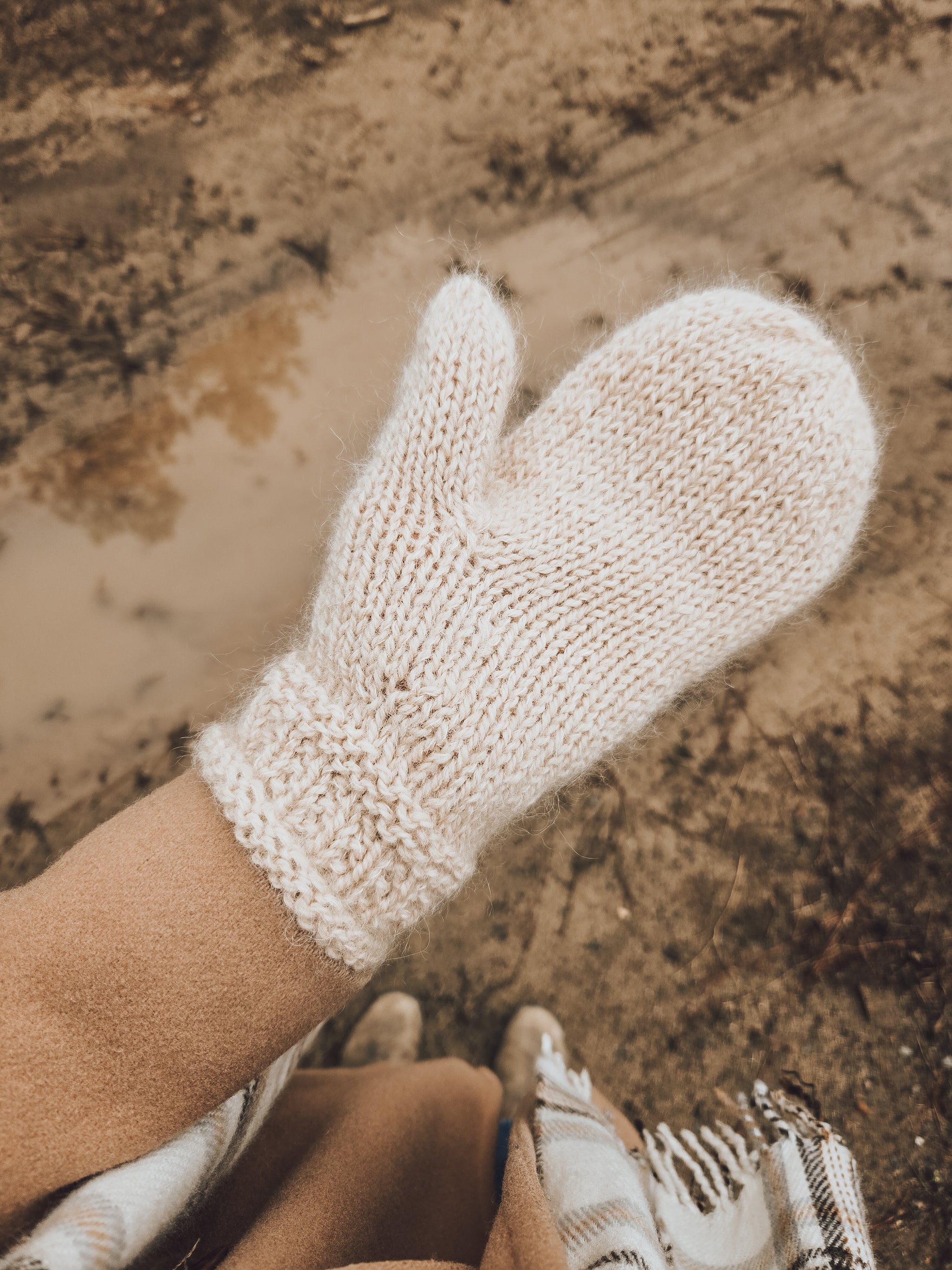 Little Women Mitts | Knitting Pattern – Crab Abble Crafts